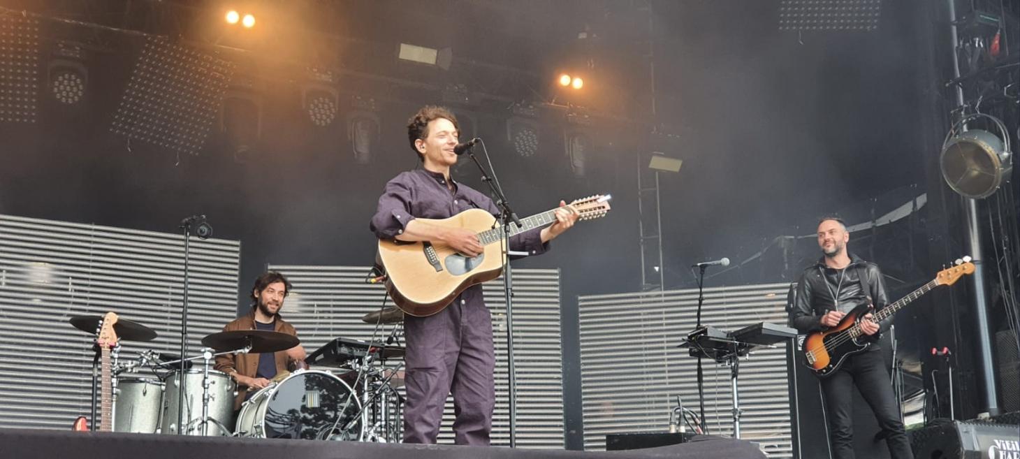 Vieilles Charrues 2021 : Raphaël, Miossec... une deuxième soirée planante