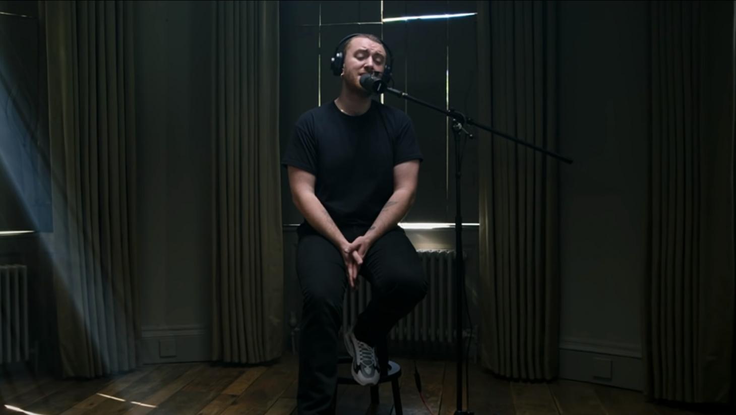 Coldplay de retour sur scène, Sam Smith reprend Fix You et la ...