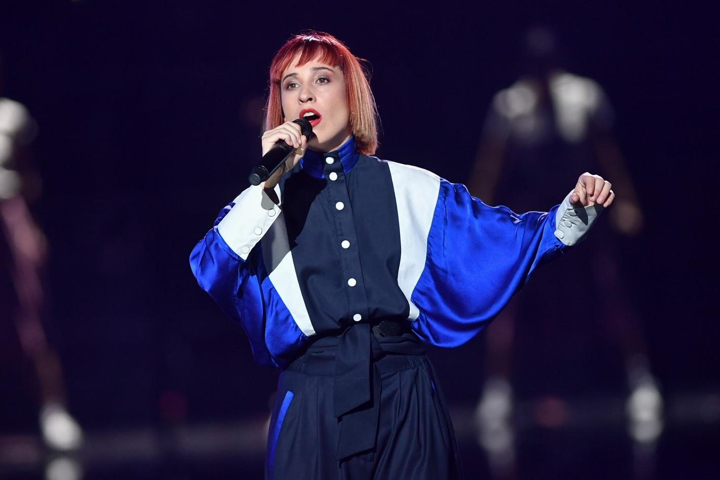 Partez au quatre coins du Globe avec Suzane ! (VIDEO)