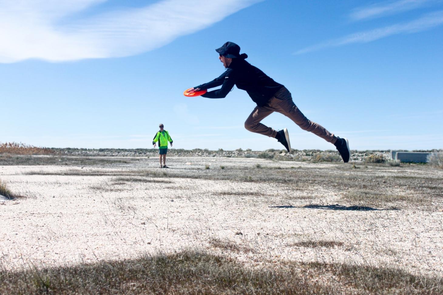 #ToujoursEnsemble : Frisbee Challenge et dépannage 7 jours sur 7 dans ...